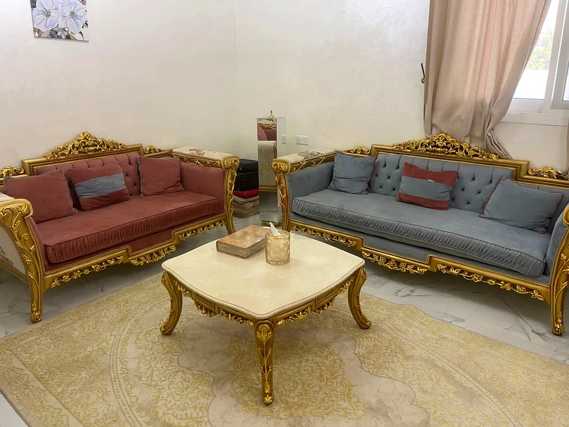 Massry sofa 9 person table | dubizzle