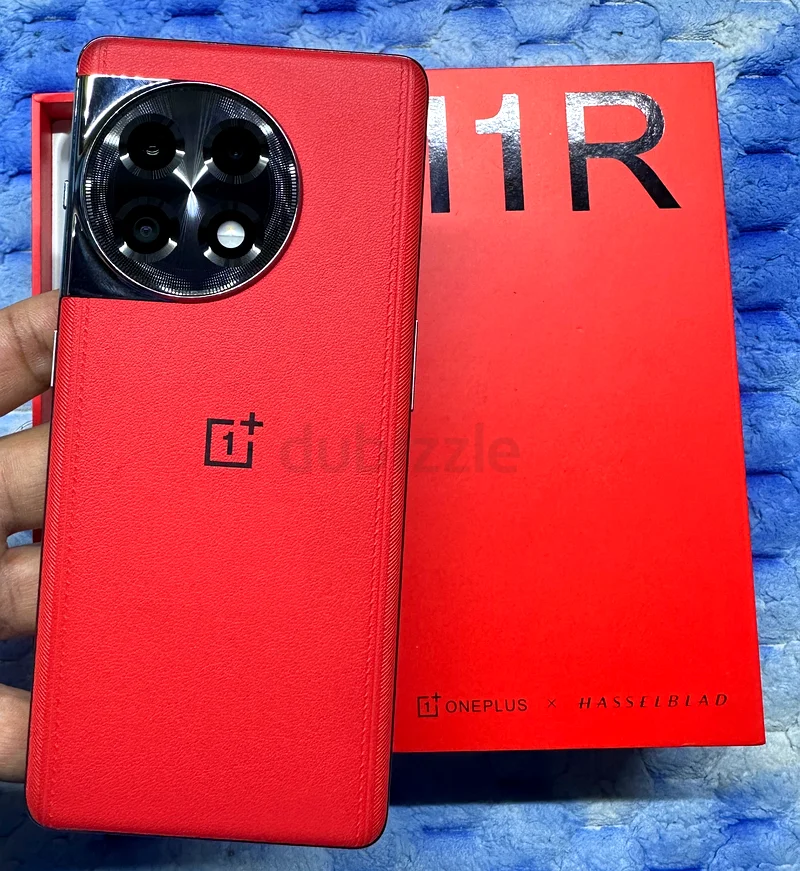 ONE PLUS 11R SPECIAL EDITION COLOR RED 18/512GB STORAGE | دوبيزل